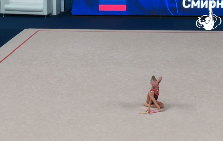 Sofia Smirnova's performance with maces at the the tournament for the Sky Grace partners